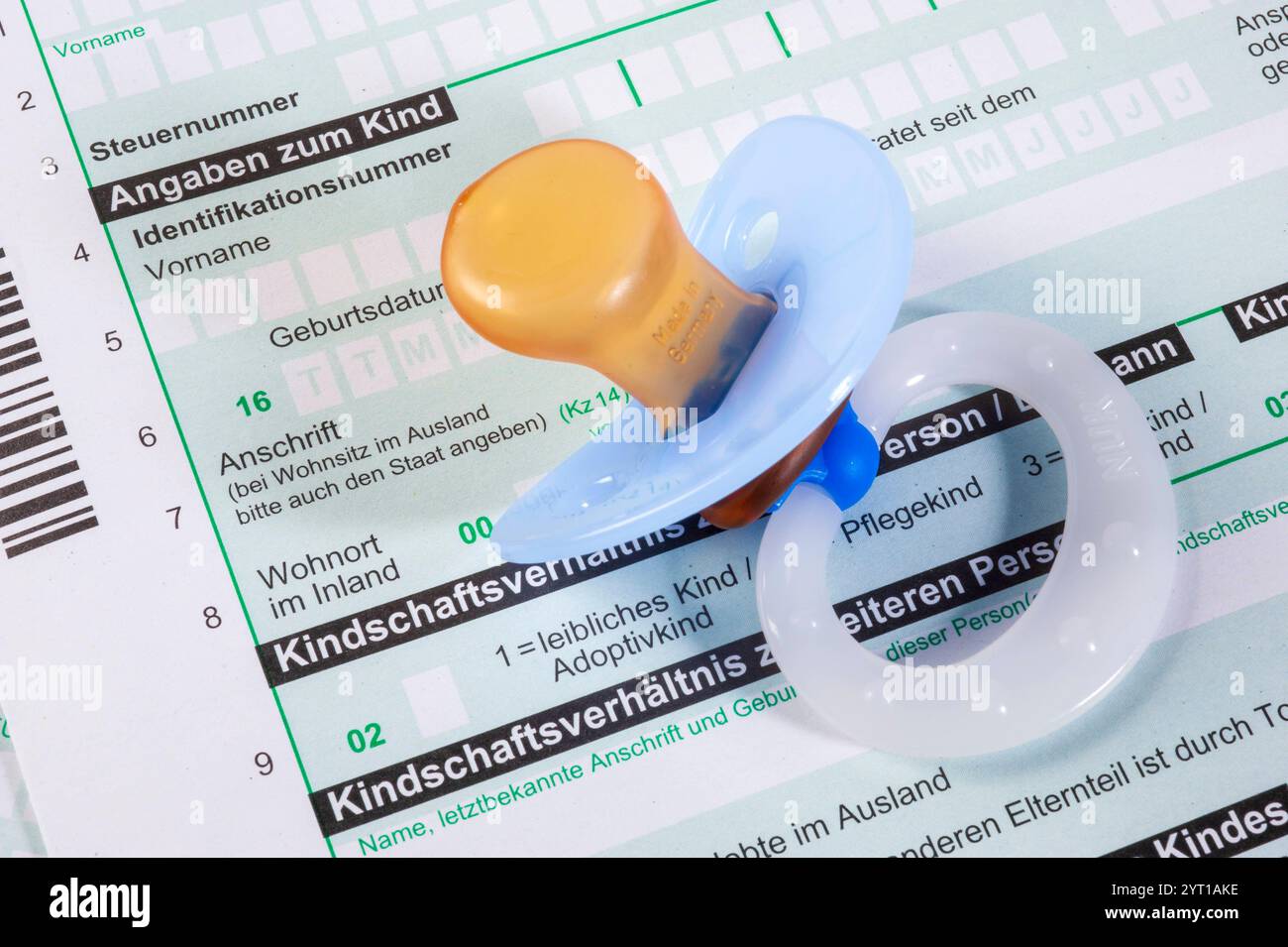 Personalbogen hi-res stock photography and images - Alamy