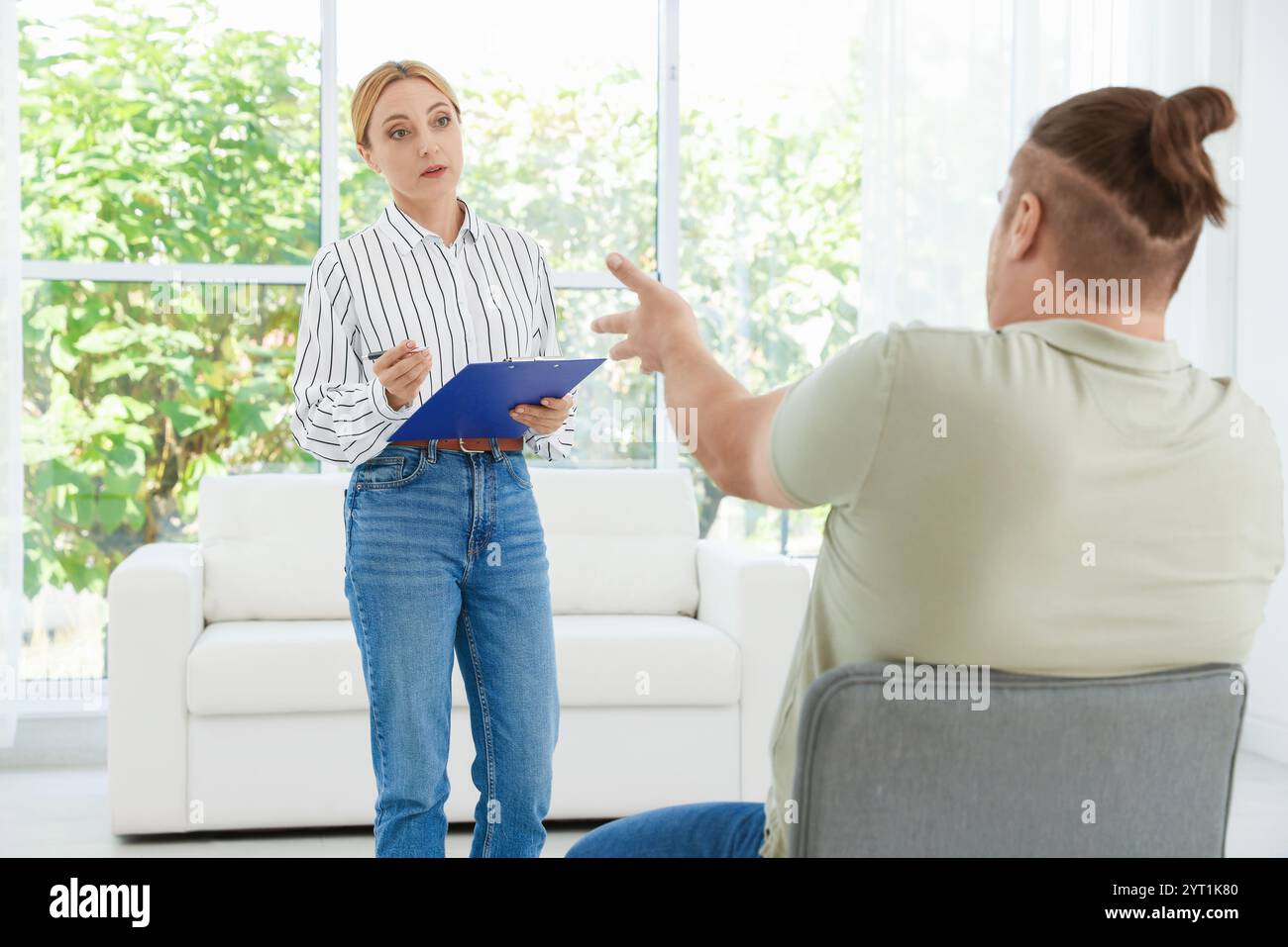 Overweight patient clinic hi-res stock photography and images - Alamy