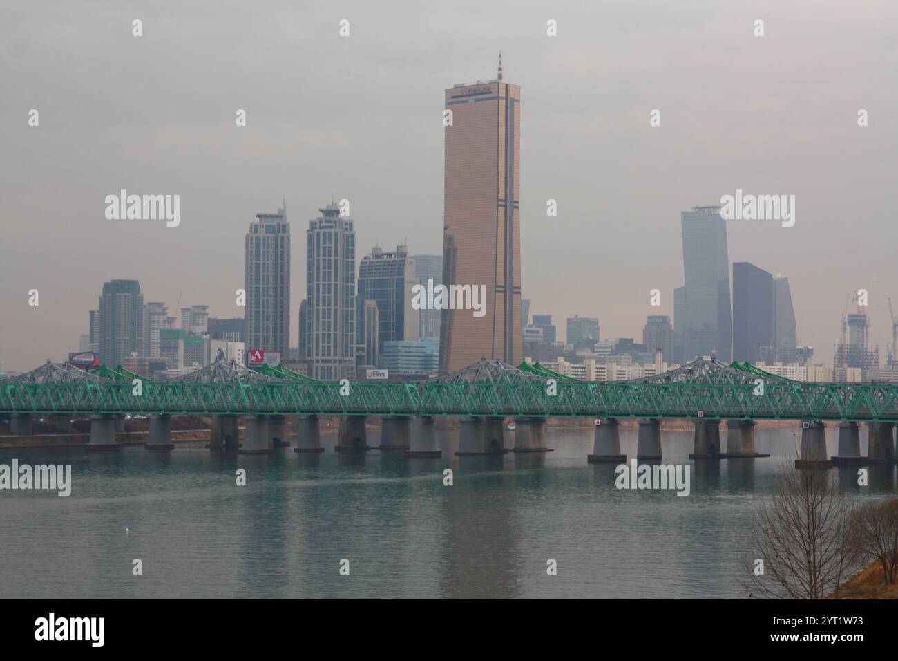 63 building Yeouido, Seoul, South Korea Stock Photo - Alamy