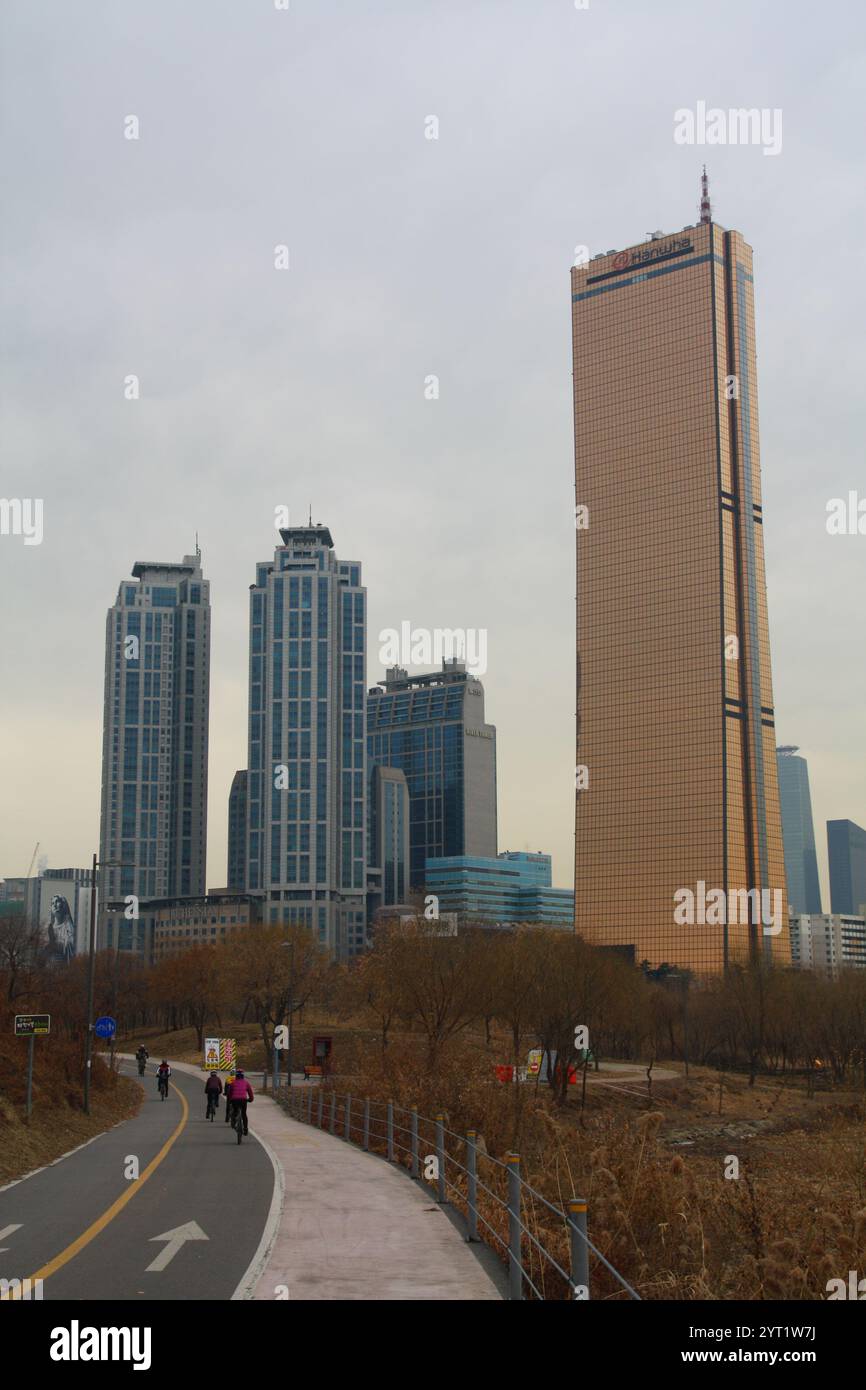 63 building Yeouido, Seoul, South Korea Stock Photo - Alamy
