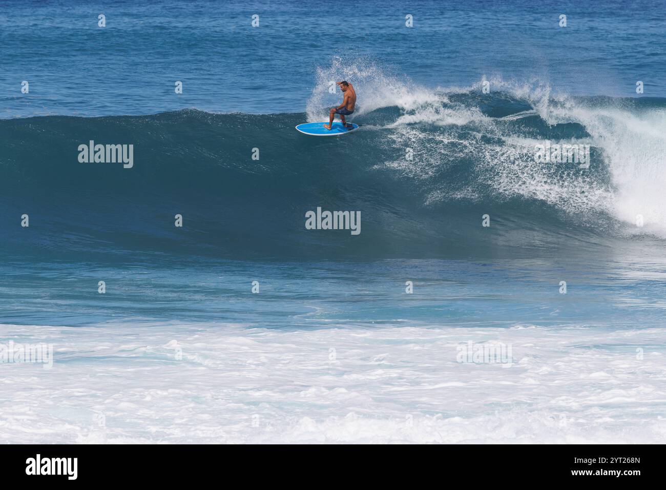 Pop star surfing hi-res stock photography and images - Alamy