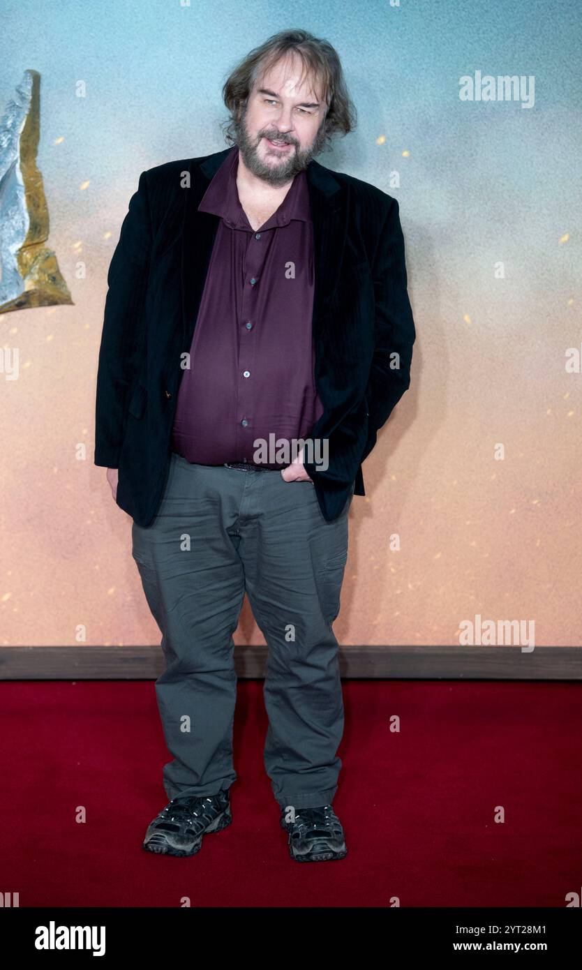 Sir Peter Jackson attends the world premiere of the film 'The Lord of ...