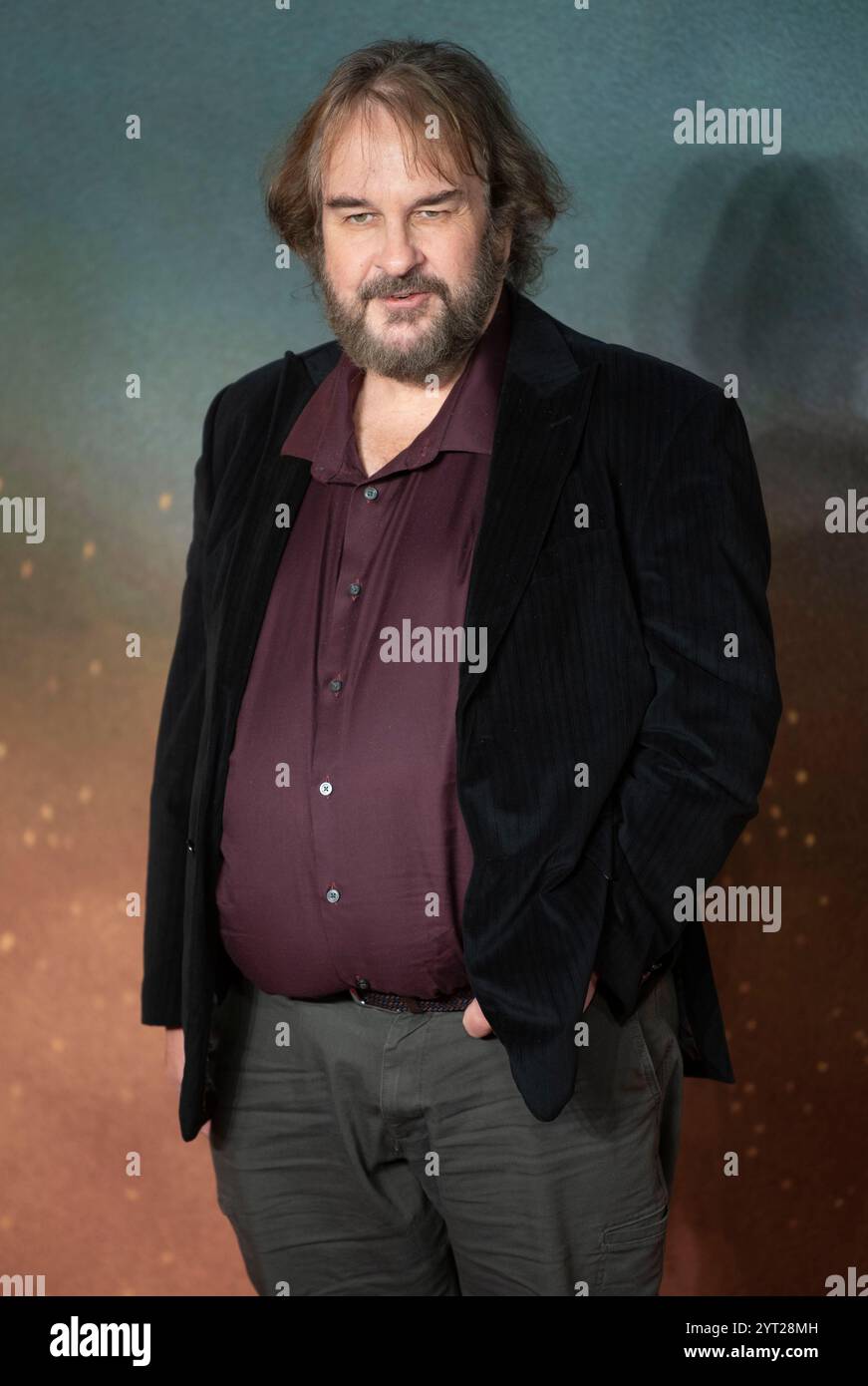 Sir Peter Jackson attends the world premiere of the film 'The Lord of ...