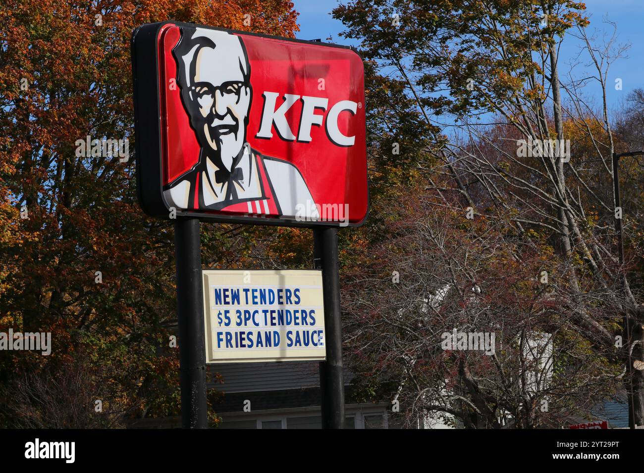 Kfc logo image hi-res stock photography and images - Alamy