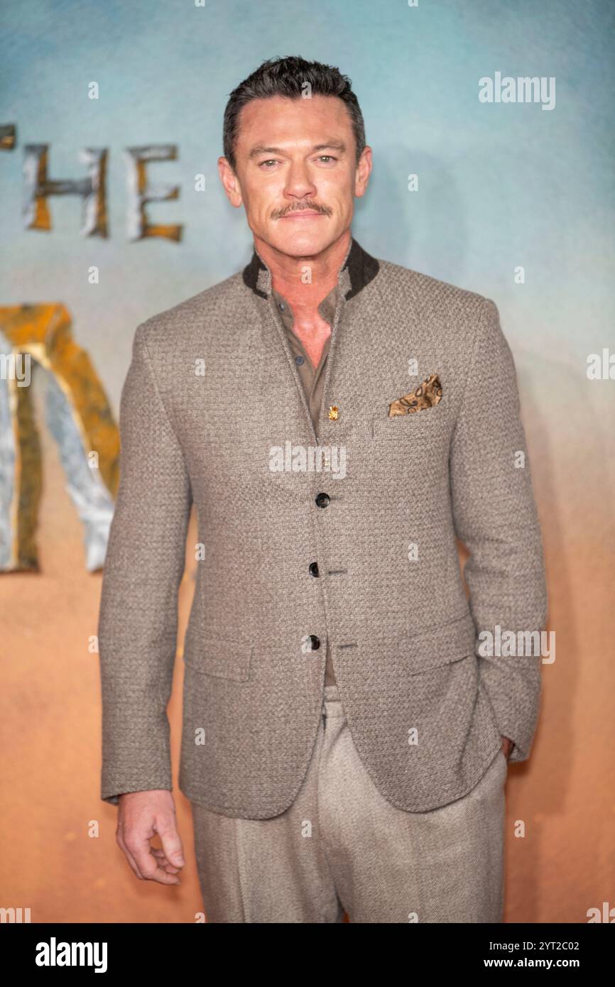Luke Evans attends the world premiere of the film 'The Lord of the ...