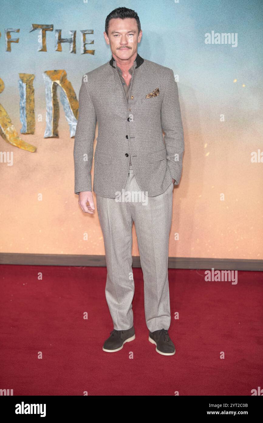 Luke Evans attends the world premiere of the film 'The Lord of the ...
