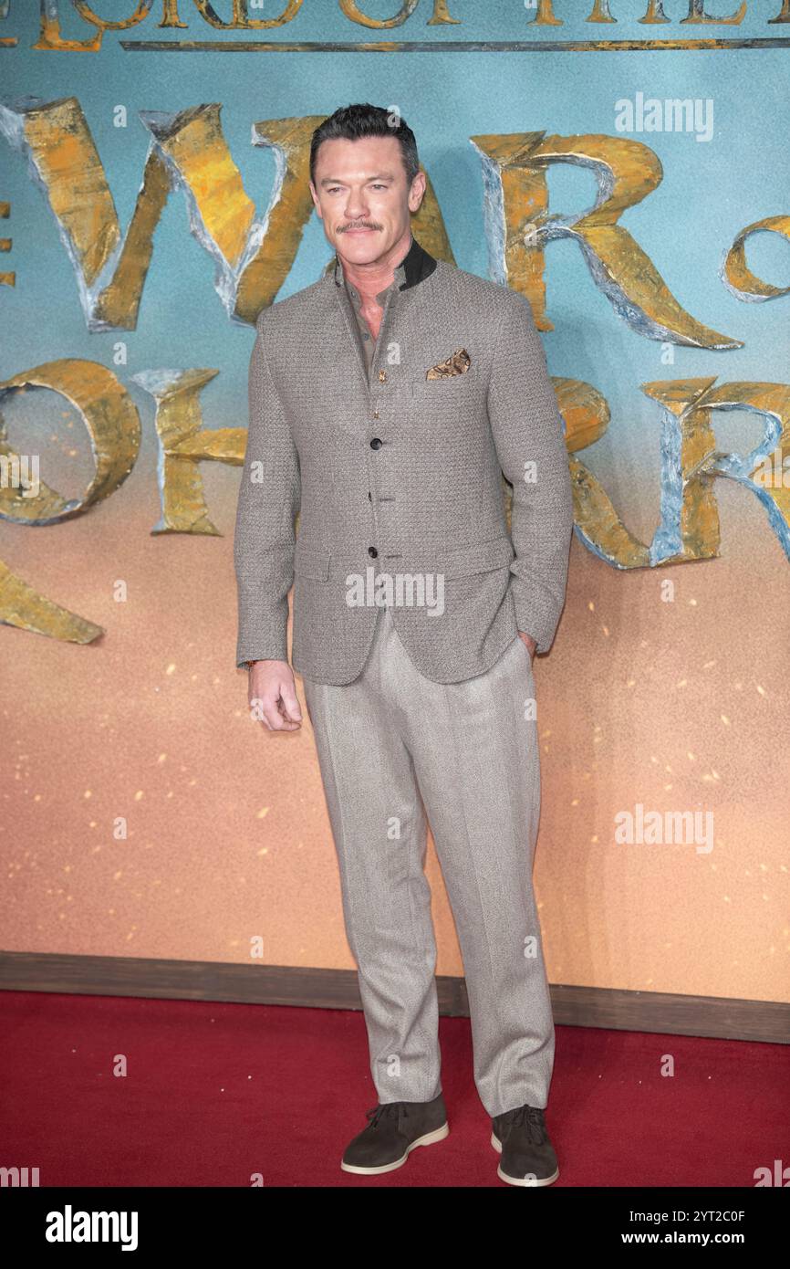 Luke Evans attends the world premiere of the film 'The Lord of the ...