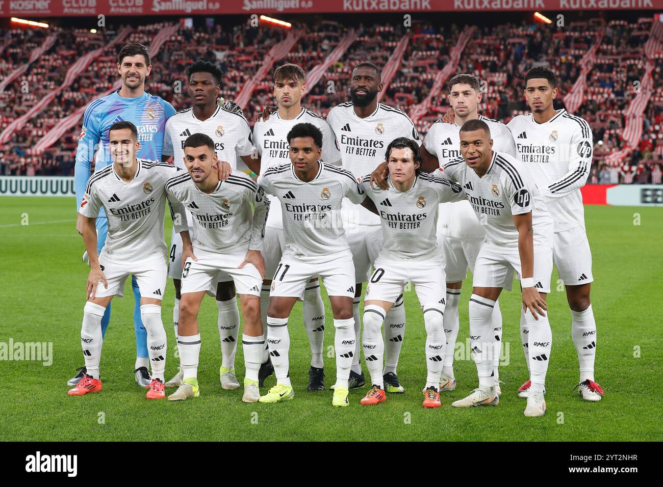 Bilbao, Spain. 4th Dec, 2024. Real Madrid team group line-up (Real ...