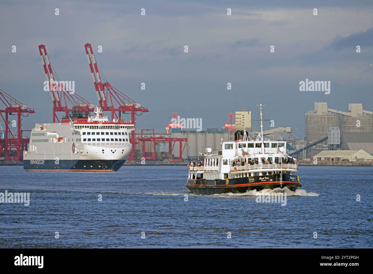 Mersey Ferries ROYAL IRIS OF THE MERSEY and the IOMSPC flagship ...