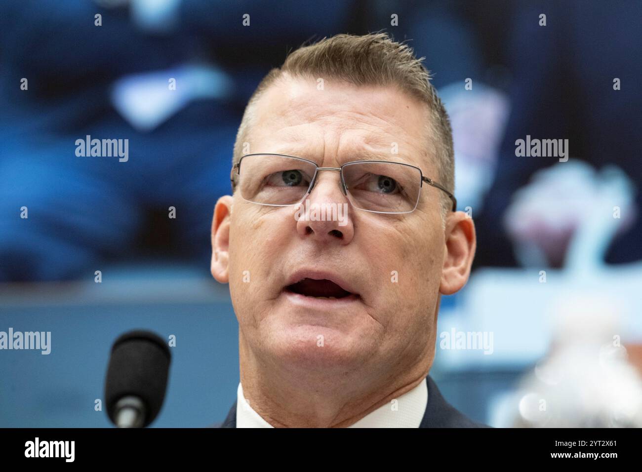 Security failures hi-res stock photography and images - Alamy