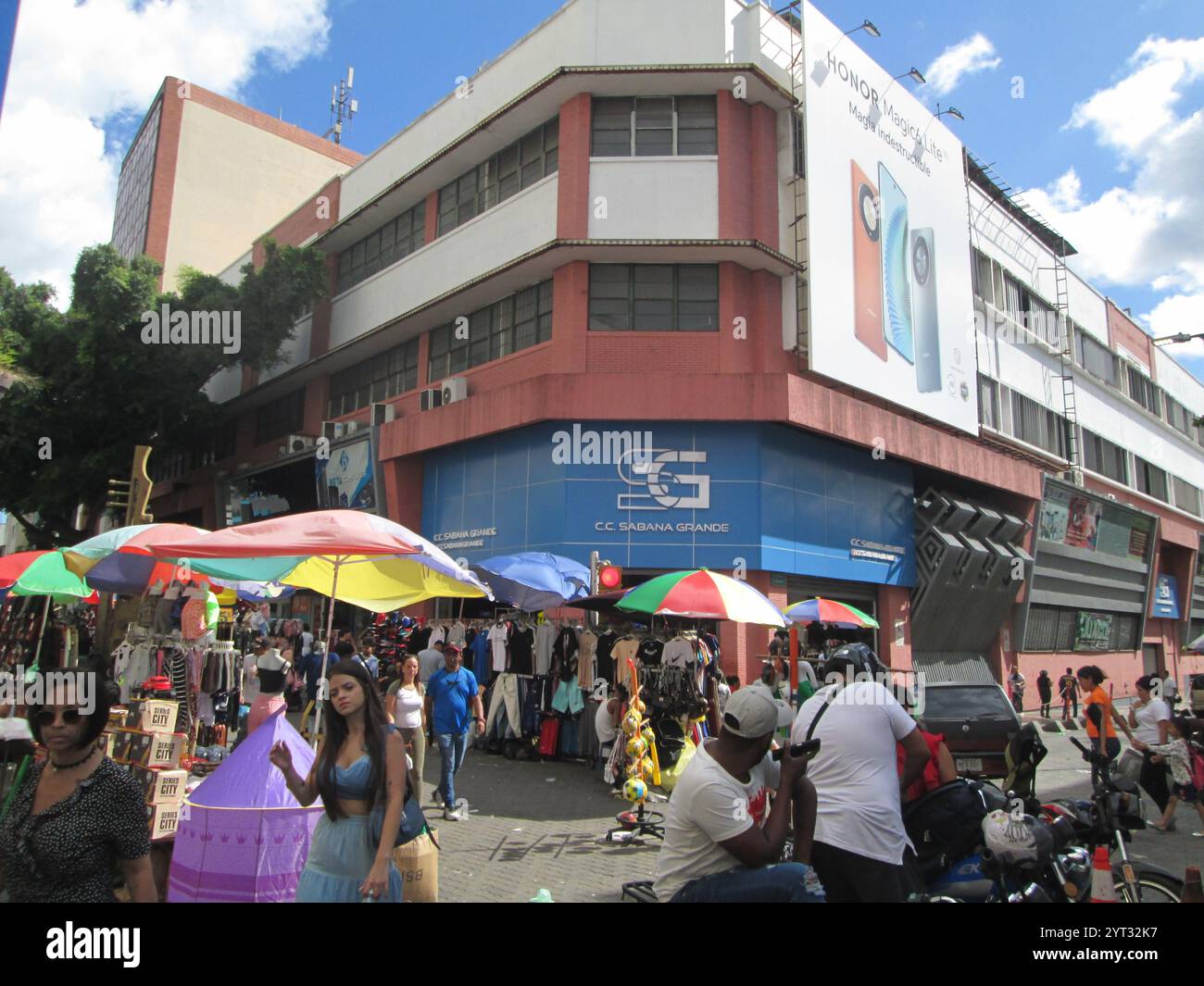 Bulevar plaza hi-res stock photography and images - Alamy