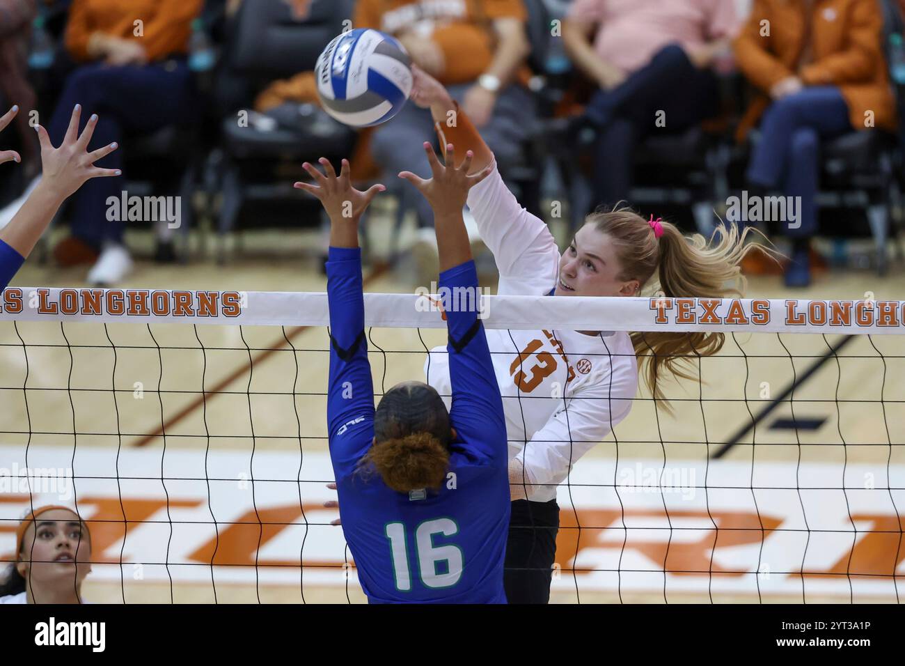 AUSTIN, TX - DECEMBER 05: Texas Longhorns outside hitter Jenna Wenaas ...