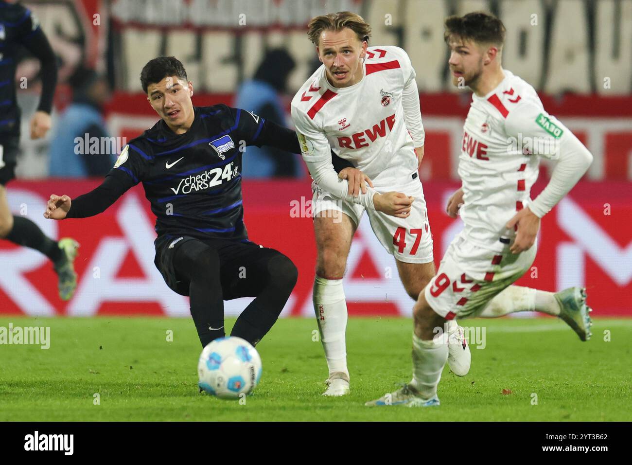 Cologne, Germany. 04th Dec, 2024. Soccer: DFB Cup, 1. FC Köln - Hertha BSC, round of 16 ...
