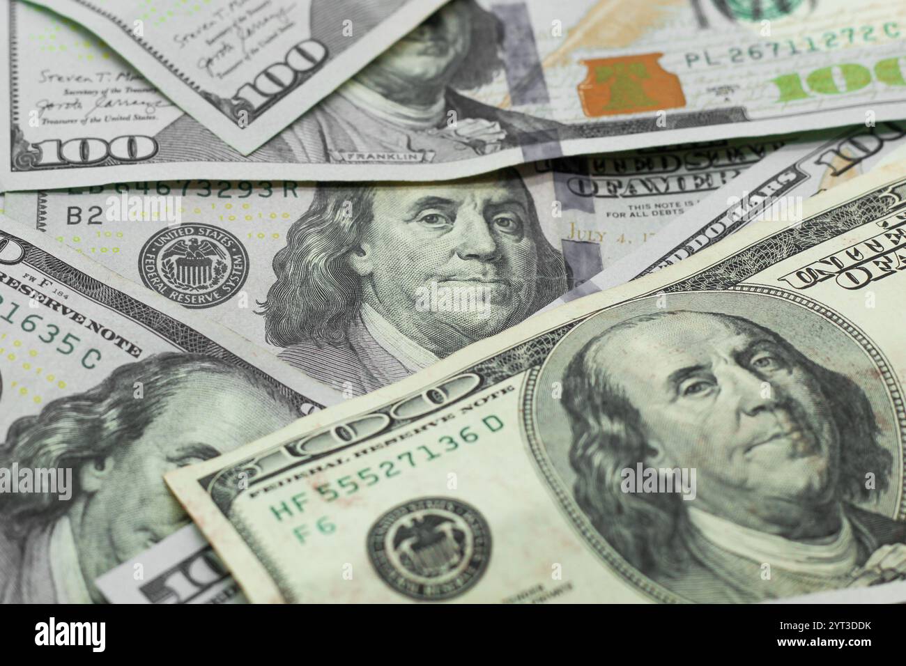 100 dollar bills pattern hi-res stock photography and images - Alamy