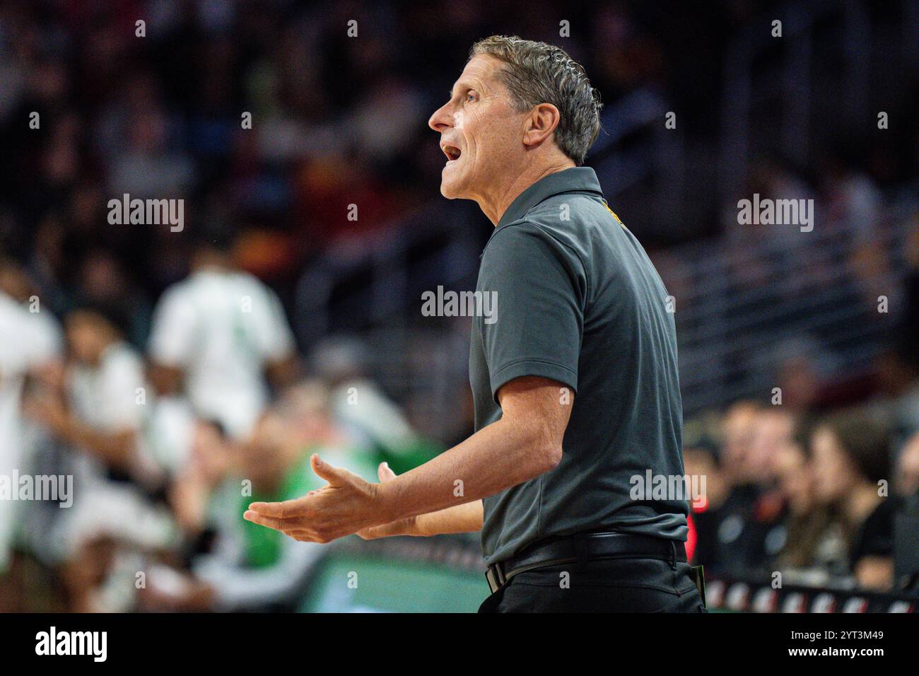 Los Angeles, United States. 04th Dec, 2024. USC Trojans head coach ...