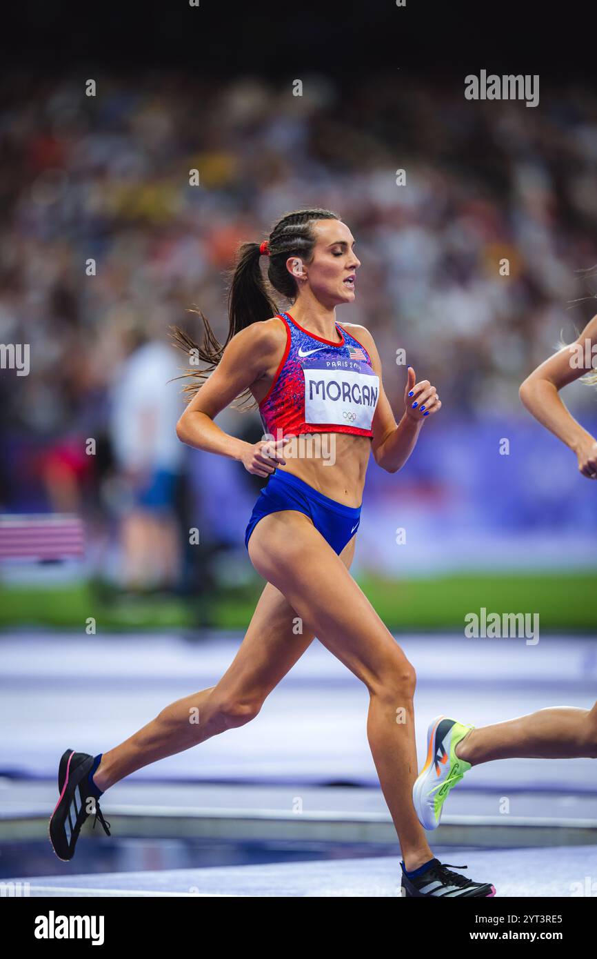 Whittni Morgan participating in the 1500 meters at the Paris 2024 ...