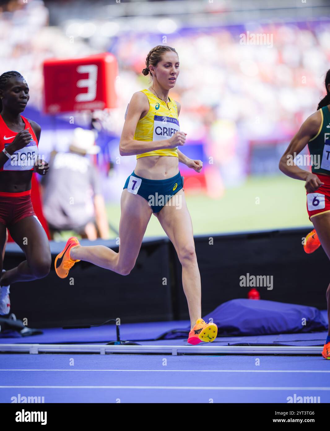 Georgia Griffith participating in the 1500 meters at the Paris 2024 ...