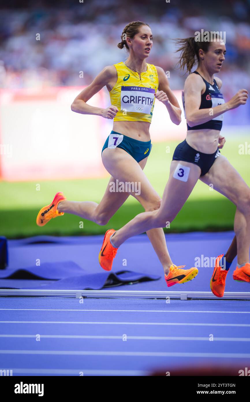 Georgia Griffith participating in the 1500 meters at the Paris 2024 ...