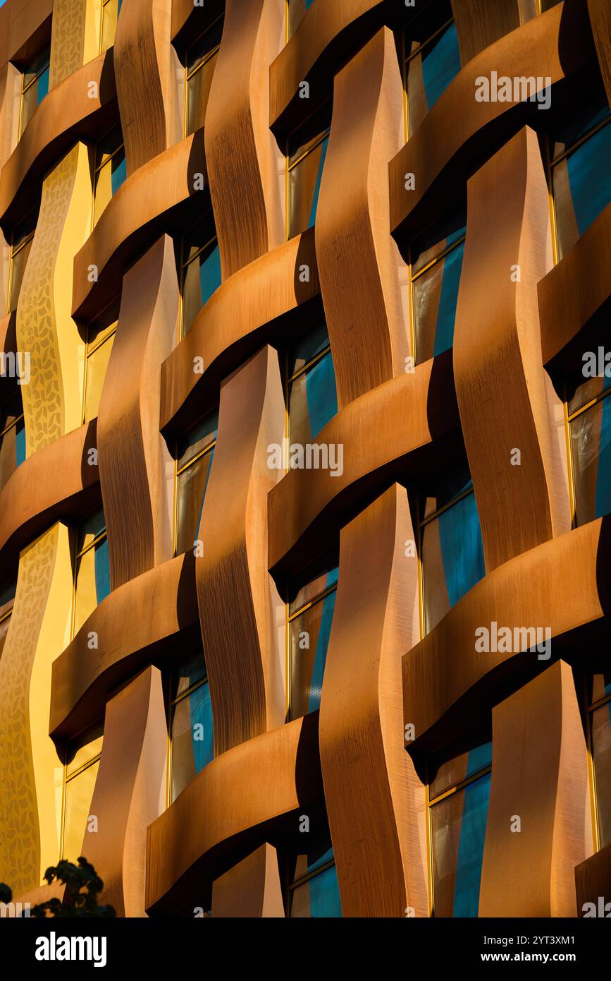 Distinctive and Unique Woven Architectural Wall Design with Various ...