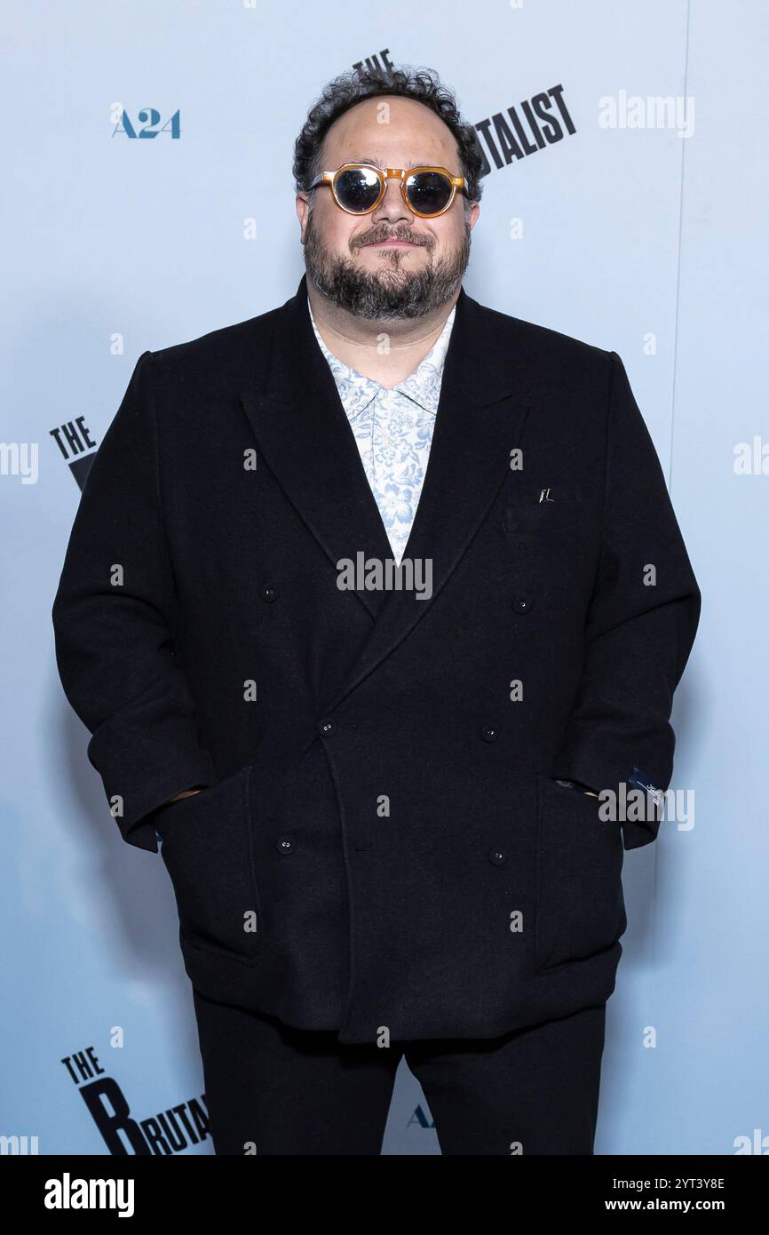 Los Angeles, USA. 05th Dec, 2024. Jesse Ozeri attends the arrivals of ...