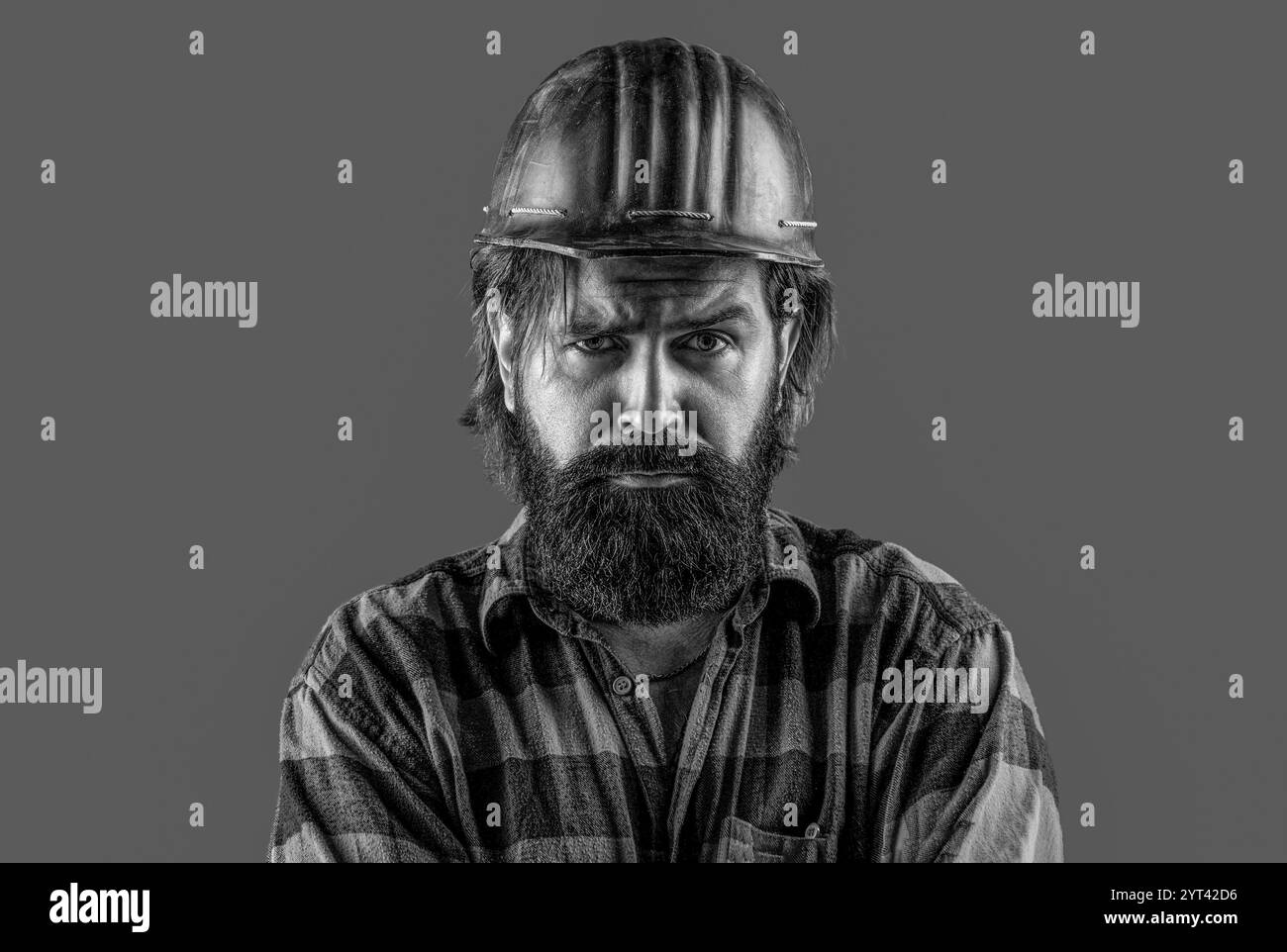 Building, industry. Builder in hard hat, foreman or repairman in the ...
