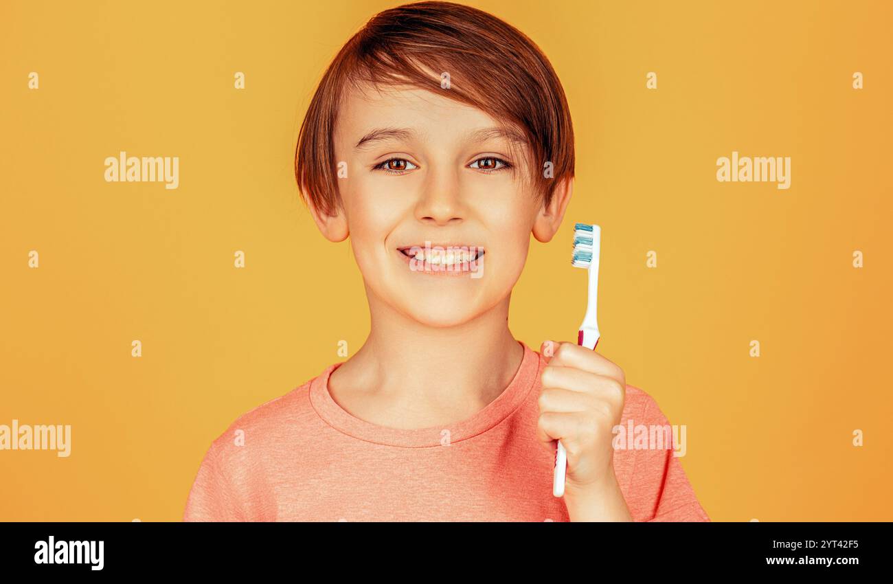 Kid brushing teeth. Kid boy brushing teeth. Boy toothbrush white ...