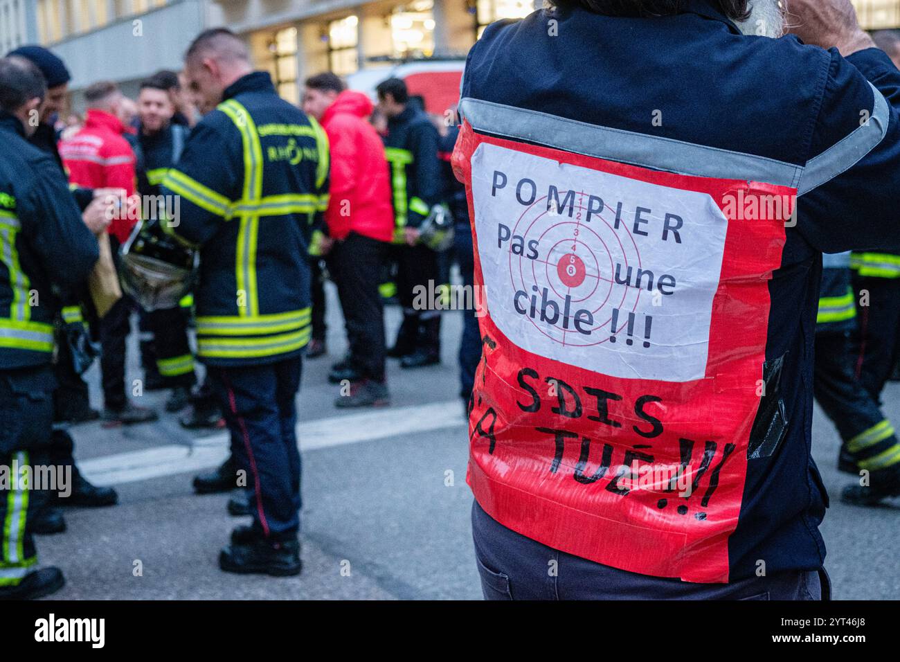 Demonstration by Lyon firefighters on strike since early October Stock ...