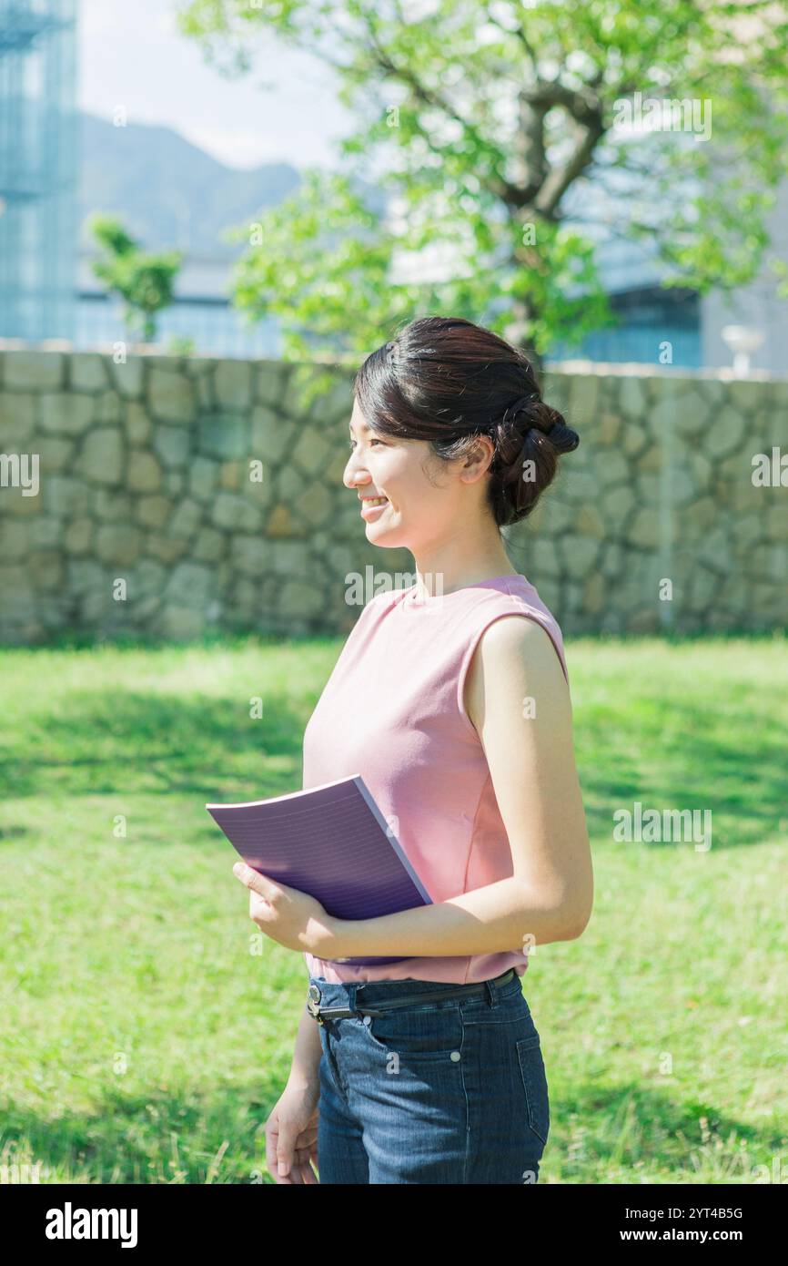Portraits of university students Stock Photo - Alamy