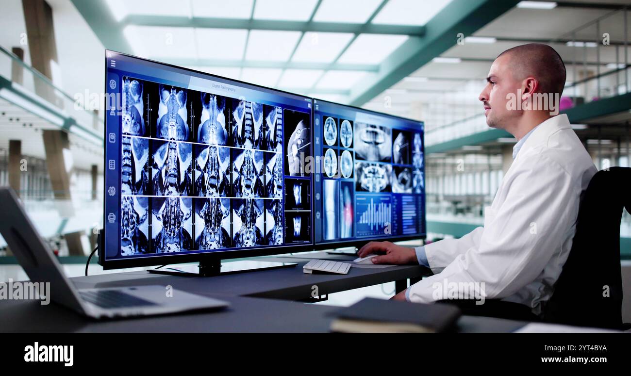 Doctor Screening Spine X Ray On Computer Stock Photo - Alamy
