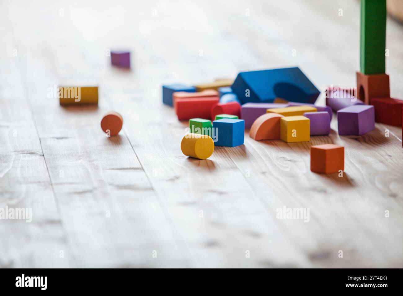 Scattered on the floor hi-res stock photography and images - Alamy