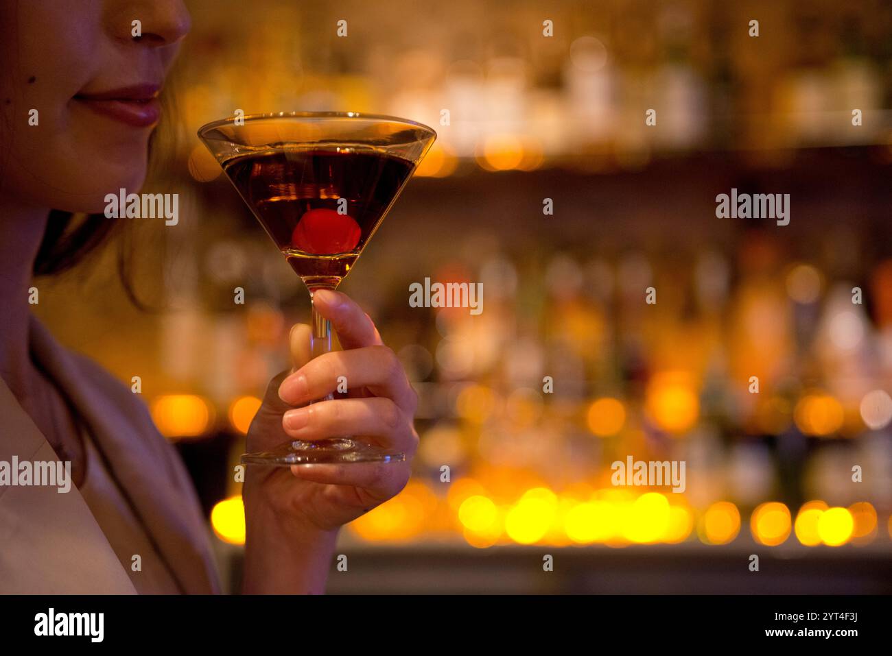 Bar drinking person hi-res stock photography and images - Alamy