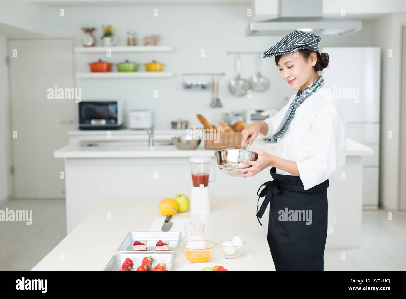 Baker kitchen job bakery hi-res stock photography and images - Alamy