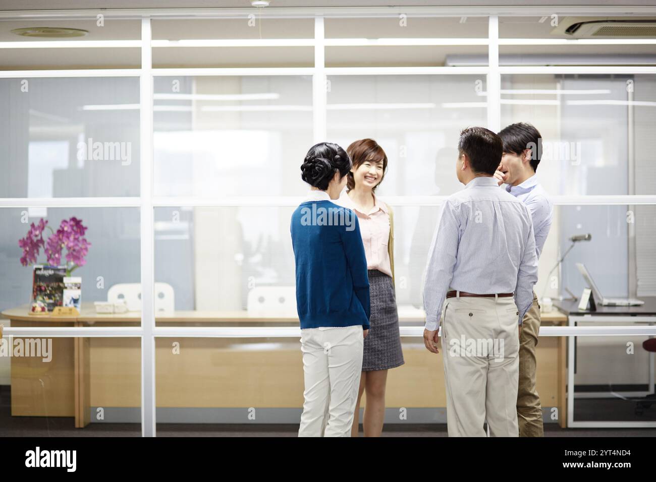 Talking with junior hi-res stock photography and images - Alamy