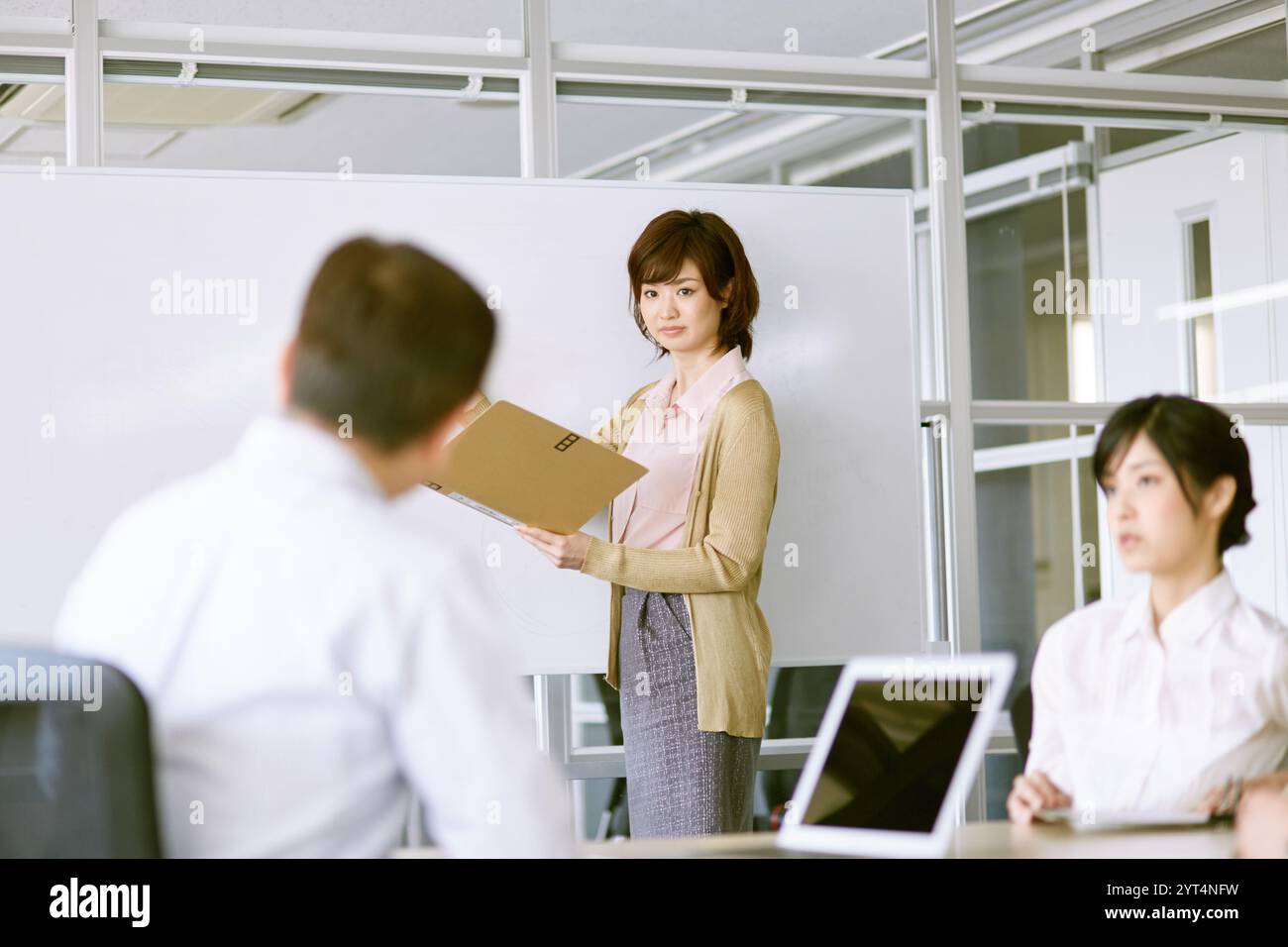 Explaining profile hi-res stock photography and images - Alamy