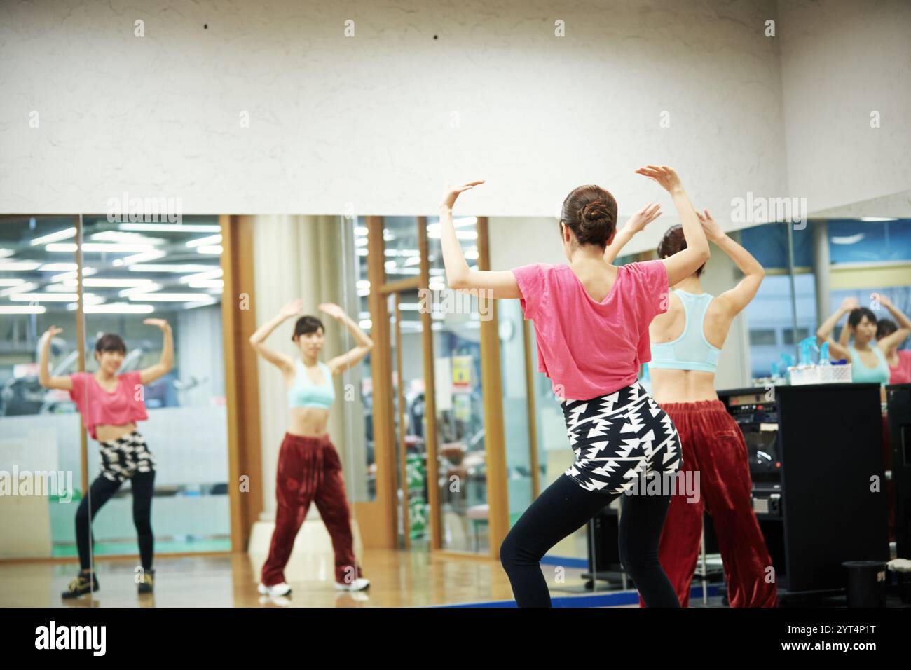 Woman practising dance in studio Stock Photo - Alamy
