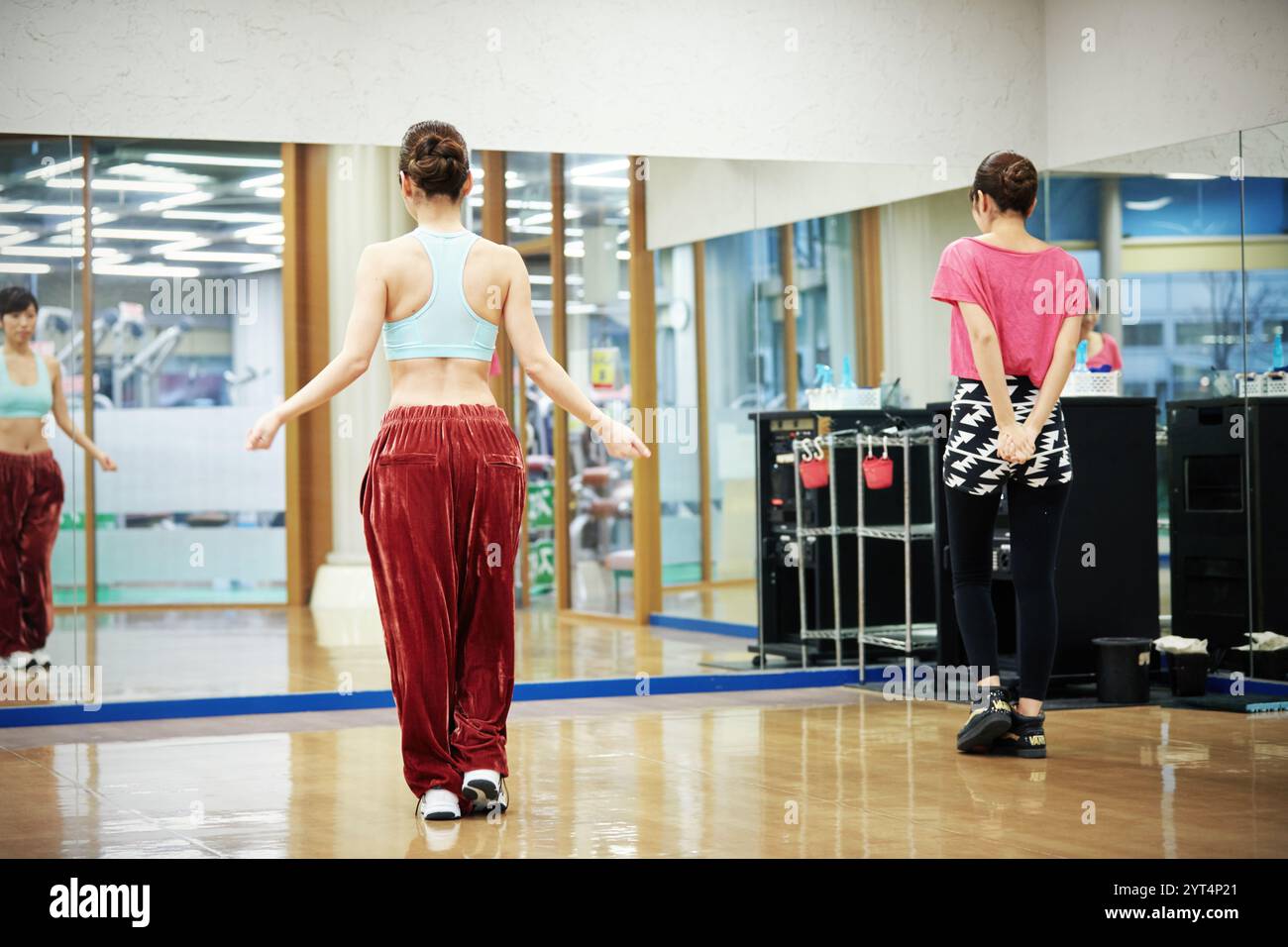 Woman practising dance in studio Stock Photo - Alamy