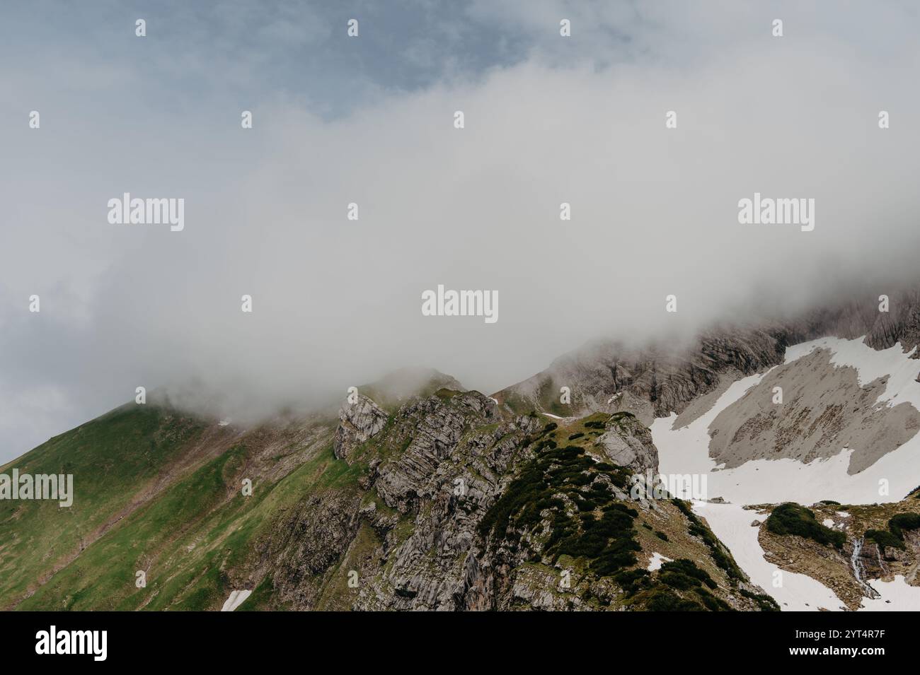 Lofty cliffs hi-res stock photography and images - Alamy