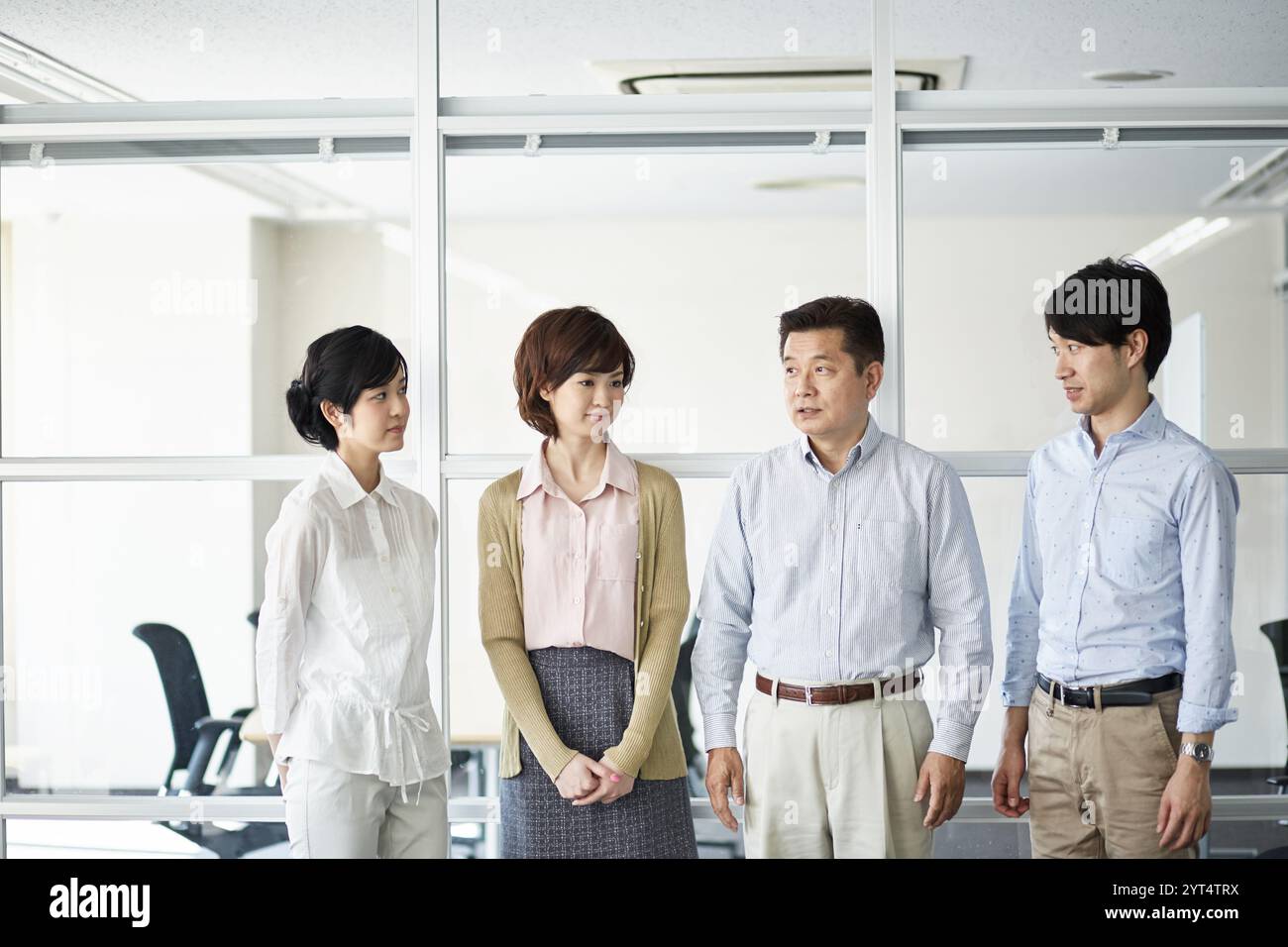 Boss and subordinate in office Stock Photo - Alamy