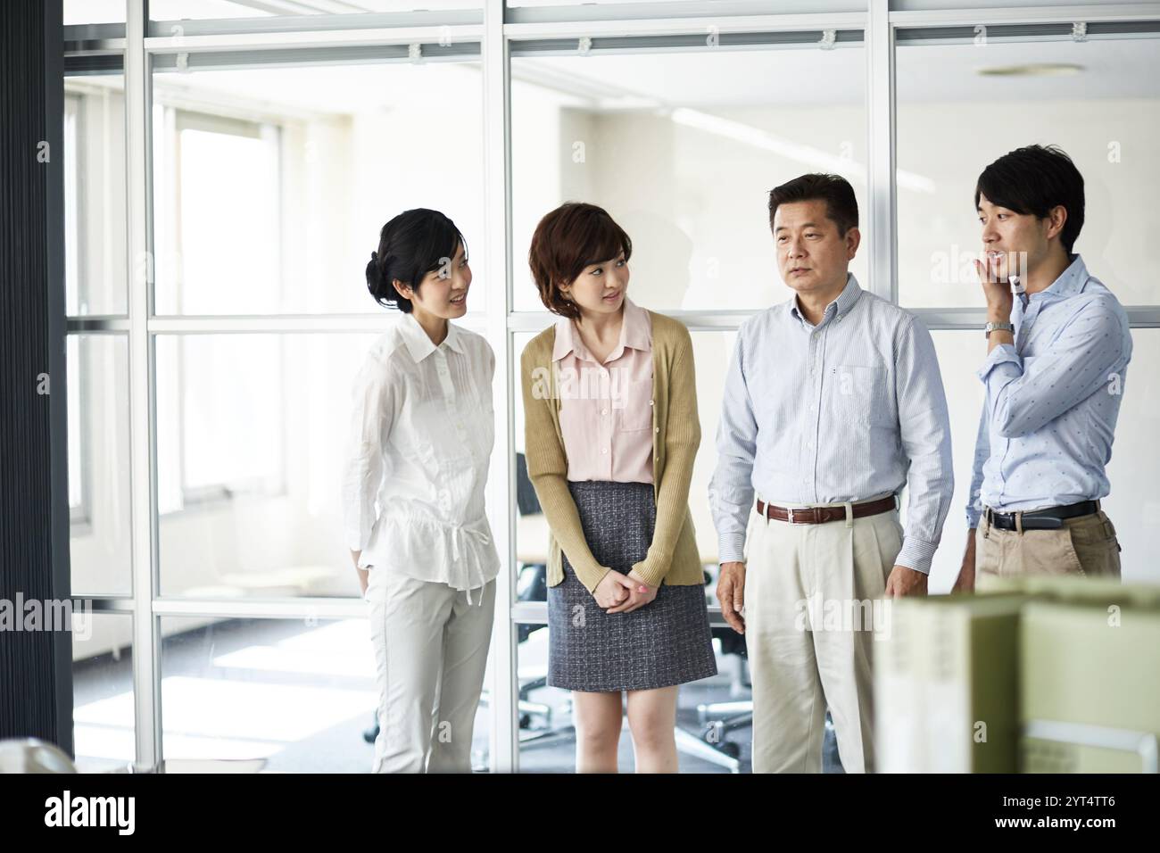 Boss and subordinate in office Stock Photo - Alamy