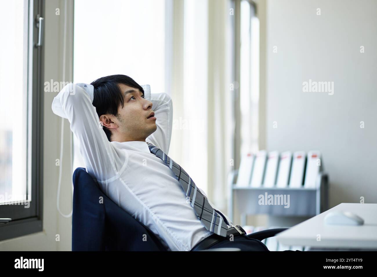 Tired person at work hi-res stock photography and images - Alamy