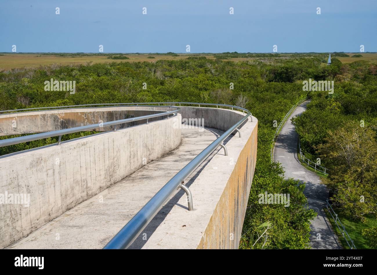The Shark Valley observation tower, Everglades National Park, Florida ...