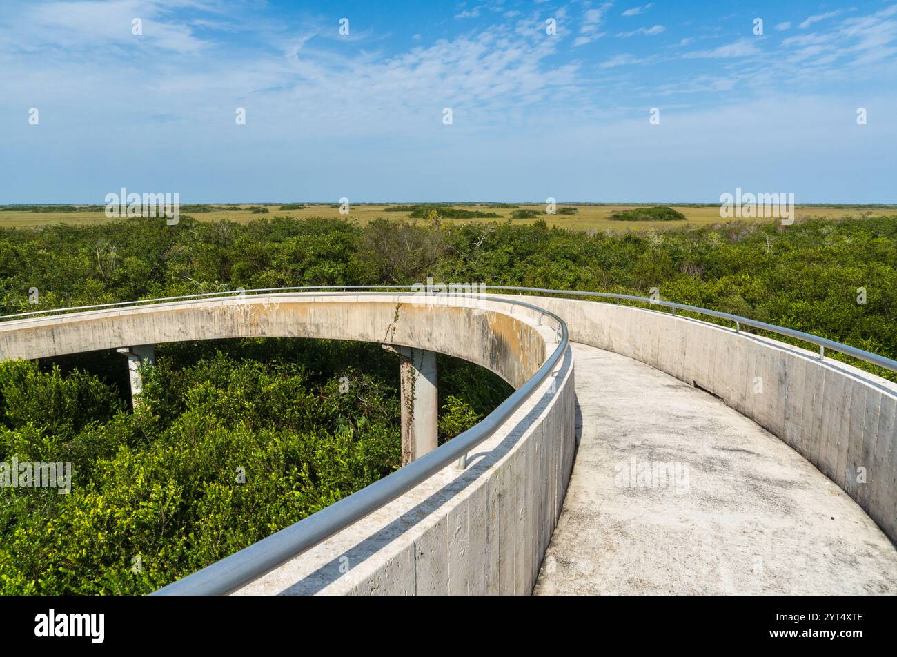 The Shark Valley observation tower, Everglades National Park, Florida ...