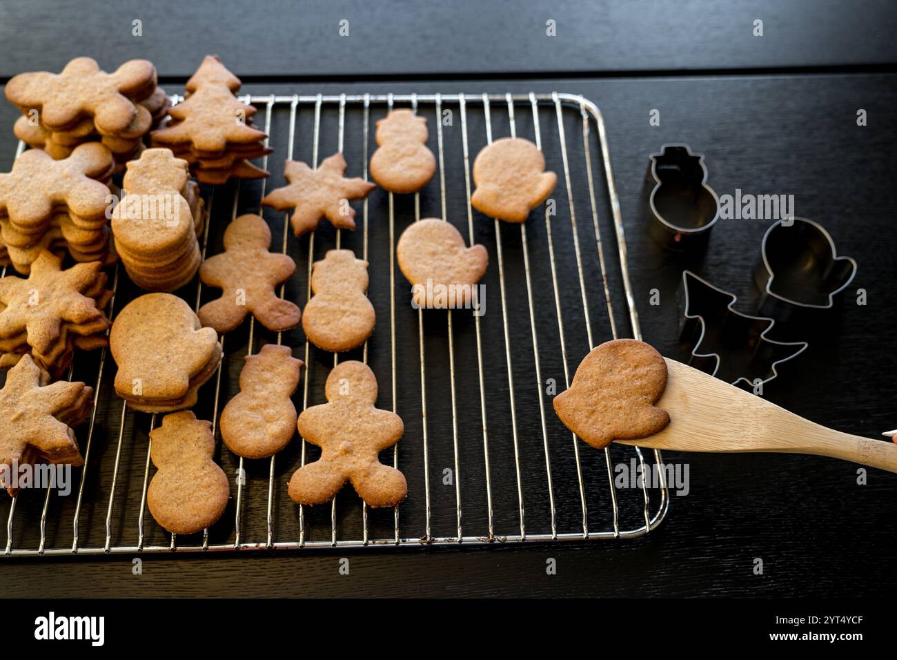 Gingerbread Cookies Cooling on a Rack Stock Photo - Alamy