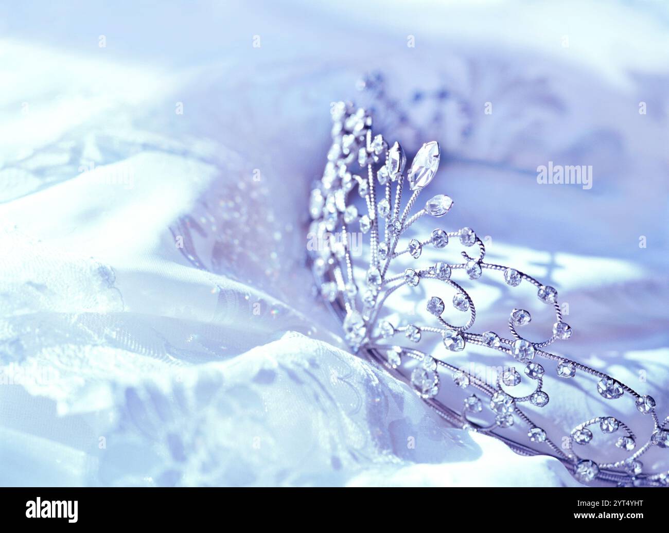 Elegant tiara hi-res stock photography and images - Alamy