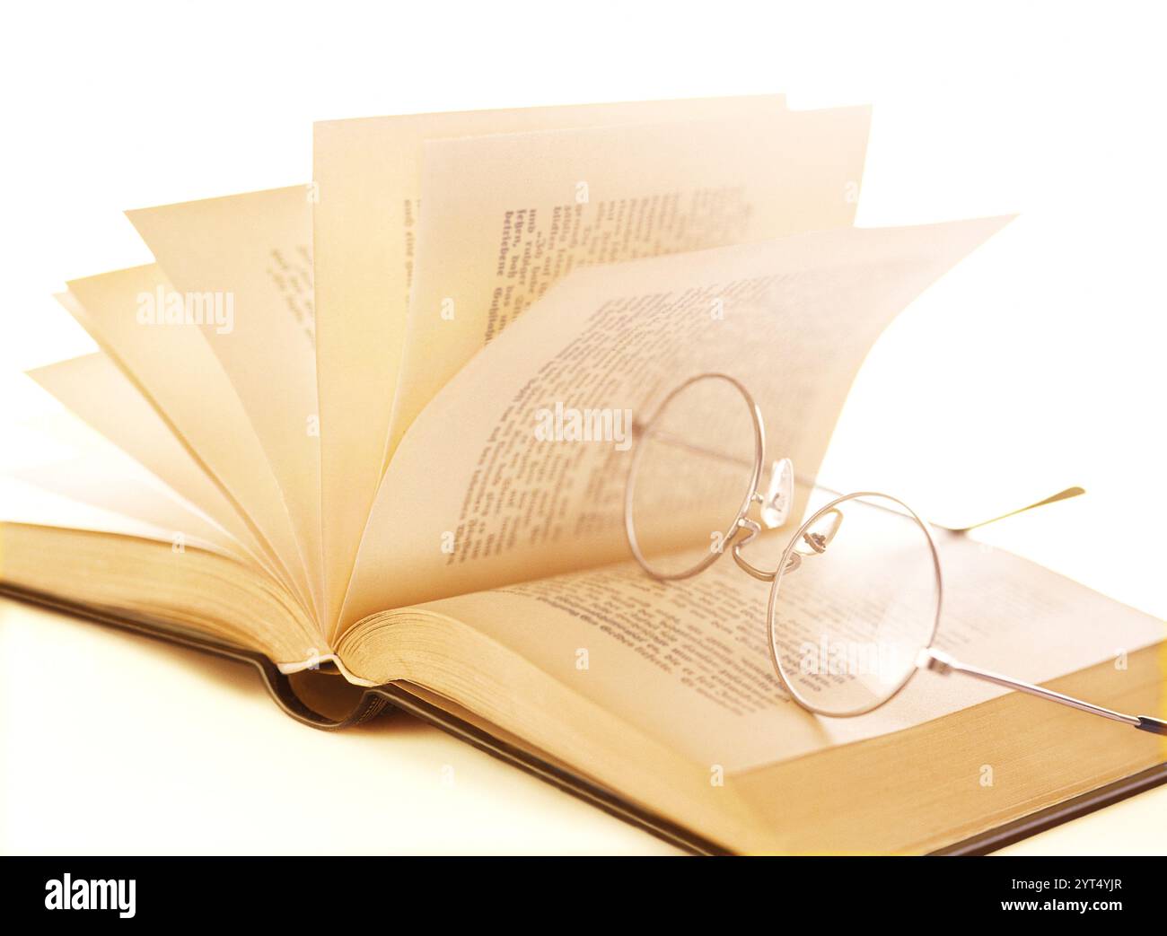 Textbook page hi-res stock photography and images - Alamy