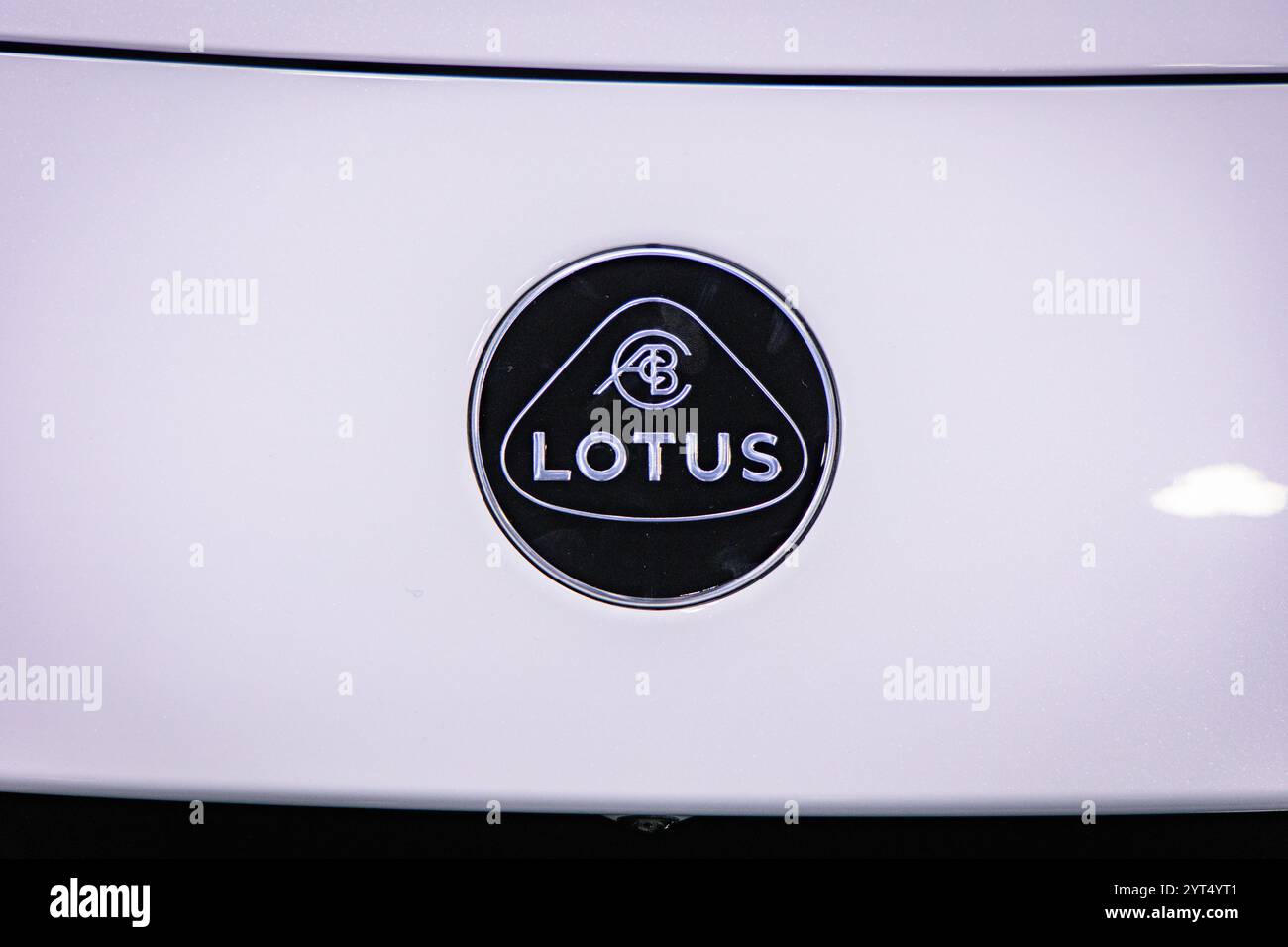 Lotus technology logo hi-res stock photography and images - Alamy