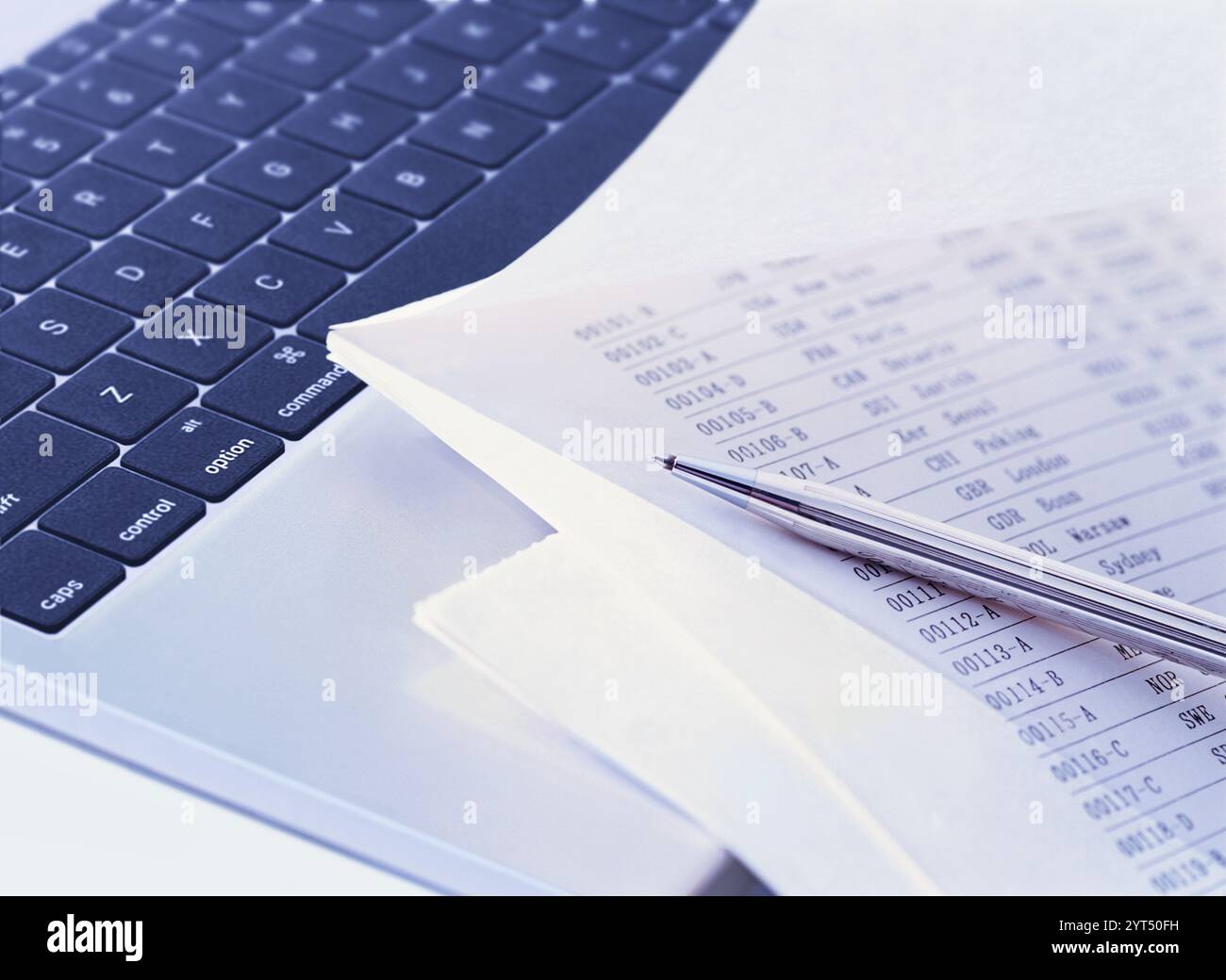 Computer certification hi-res stock photography and images - Alamy