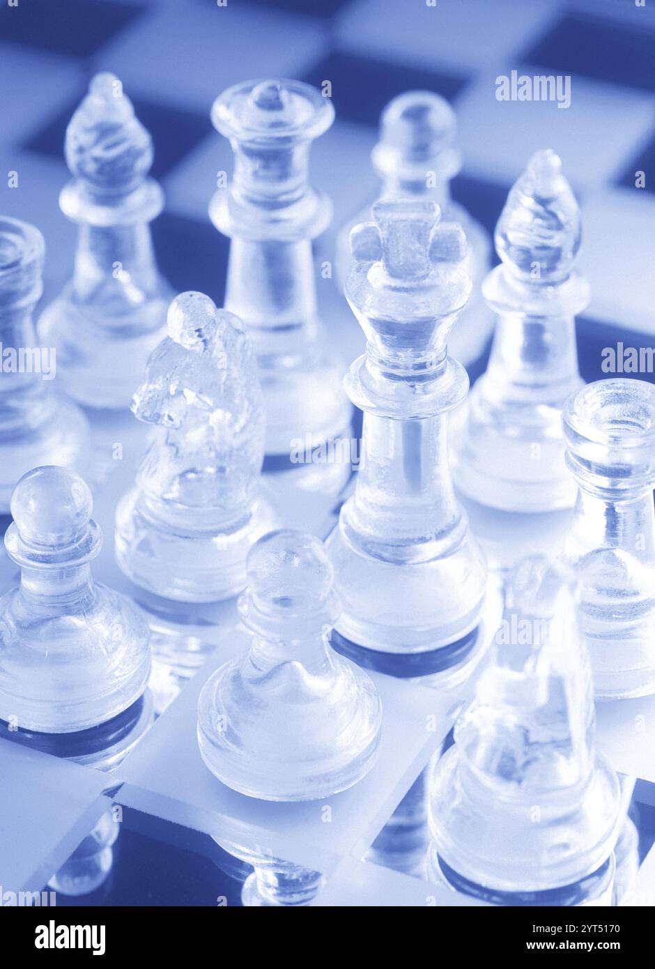 Concentration chess competition hi-res stock photography and images - Alamy