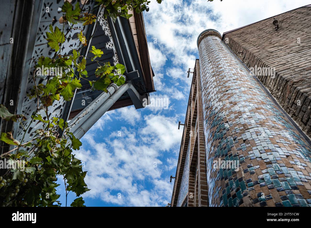 Famous Blue Bath building in Old Tbilisi Stock Photo - Alamy