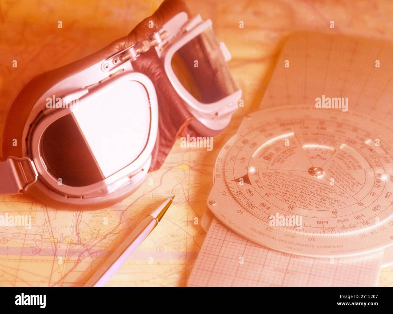 Flight computer hi-res stock photography and images - Alamy